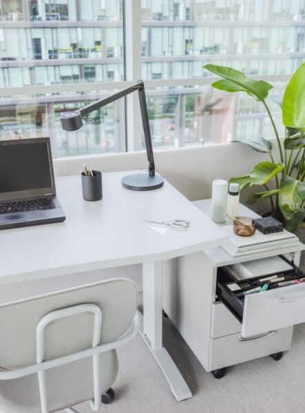 Basic mobile pedestal | .mdd | MDD