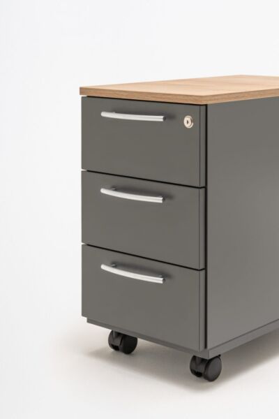 Basic mobile pedestal | .mdd | MDD