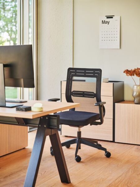 Viga desk with storage | .mdd | MDD