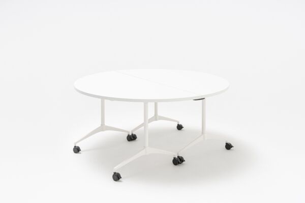 Revi folding table | MDD