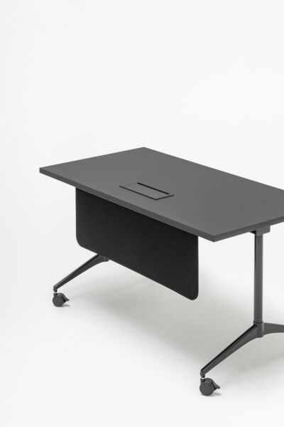 Revi folding table | MDD
