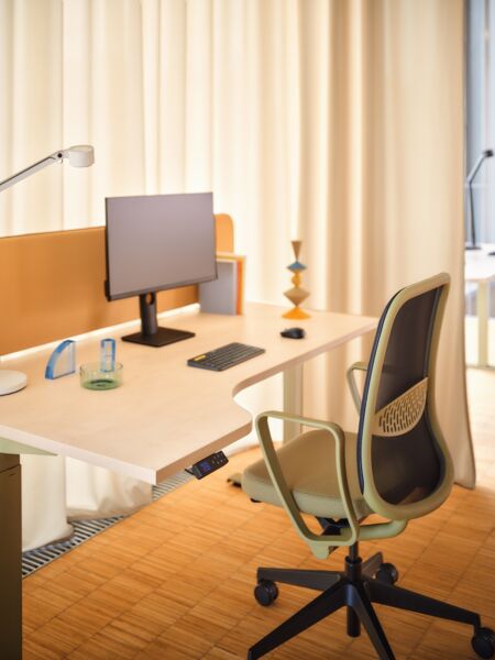 Astro office chair | .mdd | MDD