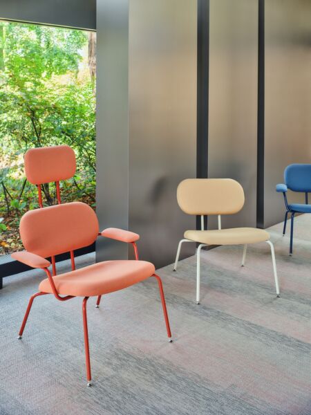 New School Lounge upholstered armchair | .mdd | MDD