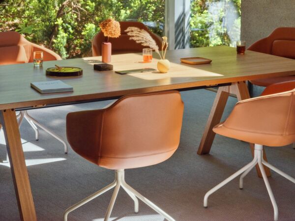 Ultra - Seating | MDD