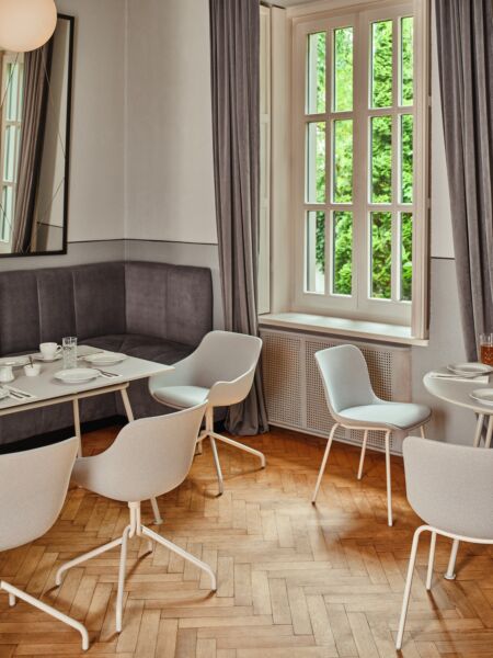 Baltic Classic chair swivel base | MDD