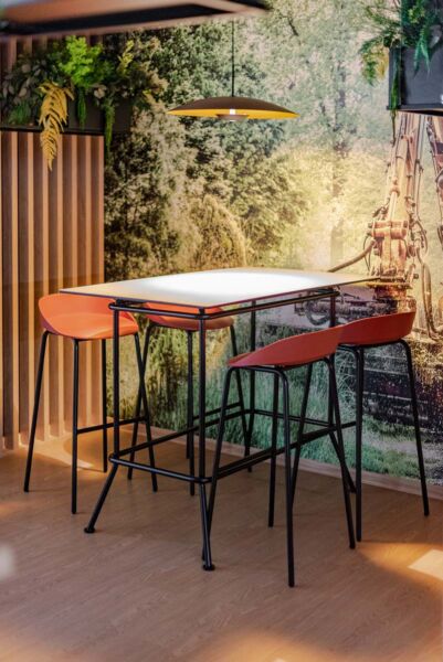 Team high stool plastic | .mdd