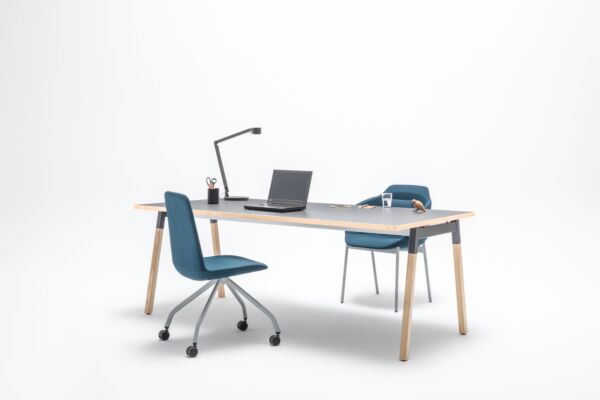 Ogi W desk | MDD