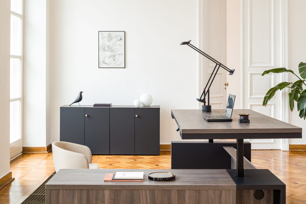 Mito height adjustable desk | MDD