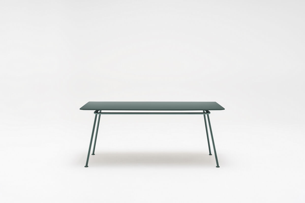 Tack conference table | MDD