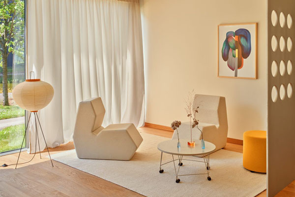 Poufs - Modern Poufs for Office Spaces | .mdd